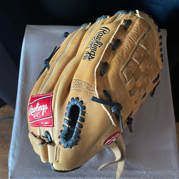 Rawlings | Other | Baseball Glove Rawlings Rbg36tt 25 Inch Like New ...